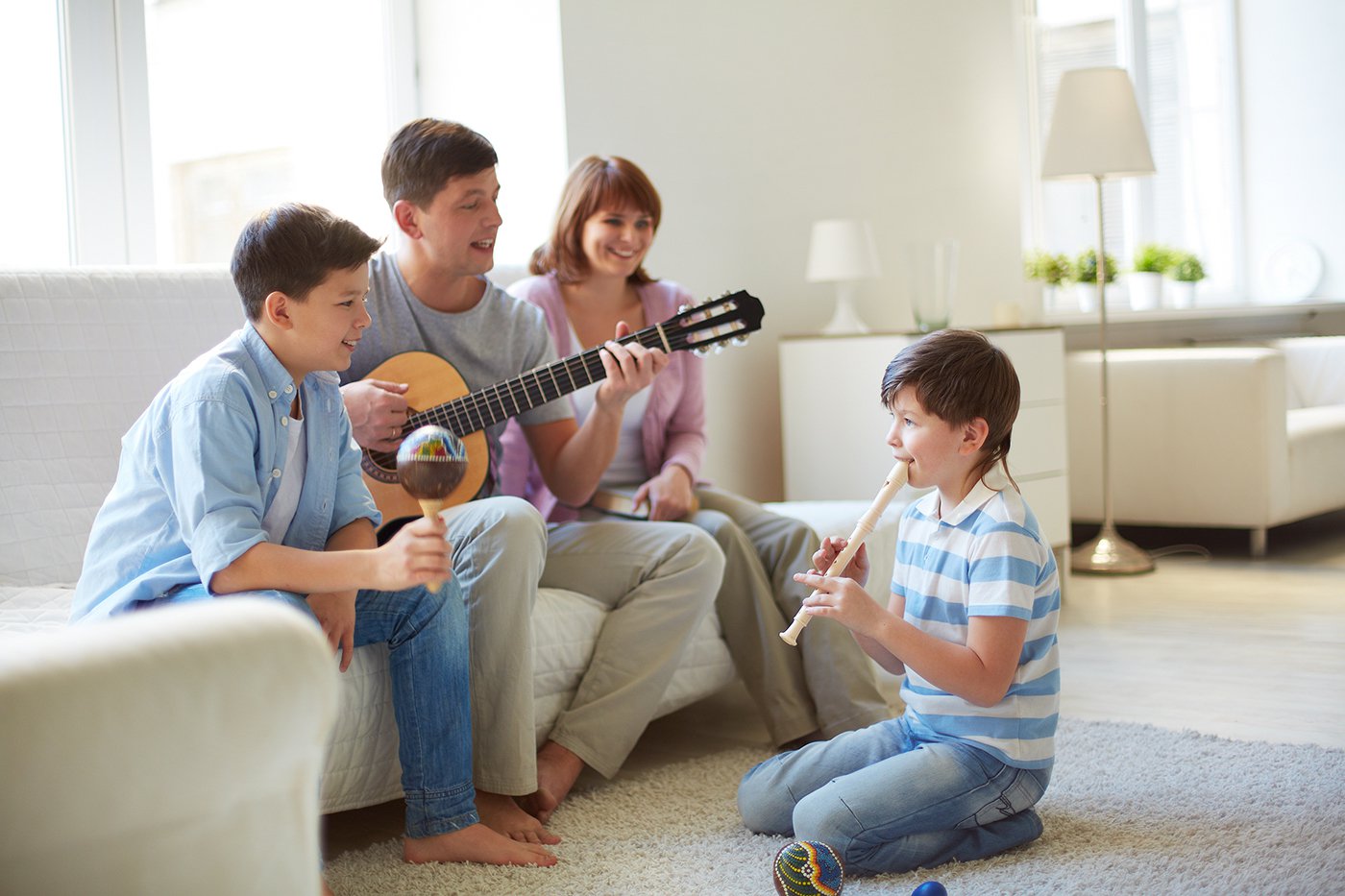 5 Ways to Introduce the Musical Instruments of the Teenagers ...