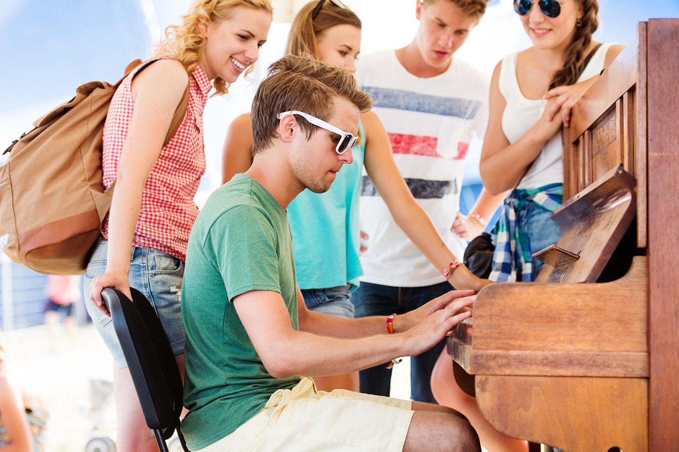 5 Ways to Introduce the Musical Instruments of the Teenagers ...